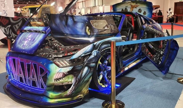 ¿Será este Ford Mustang «tuneado» de Avatar el carro más hortera?